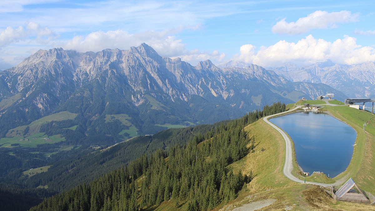 Großer Asitz Gipfelkreuz - Blick in die Leoganger Steinberge - Foto ...