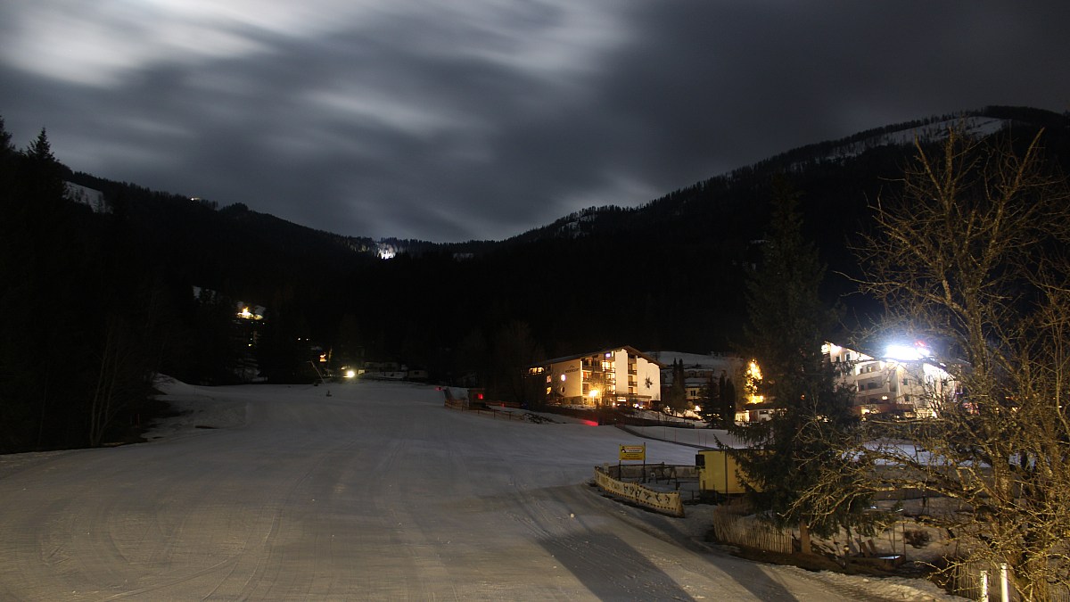 Bad Kleinkirchheim / Bachareal - Blick nach Südosten - Foto-Webcam.eu