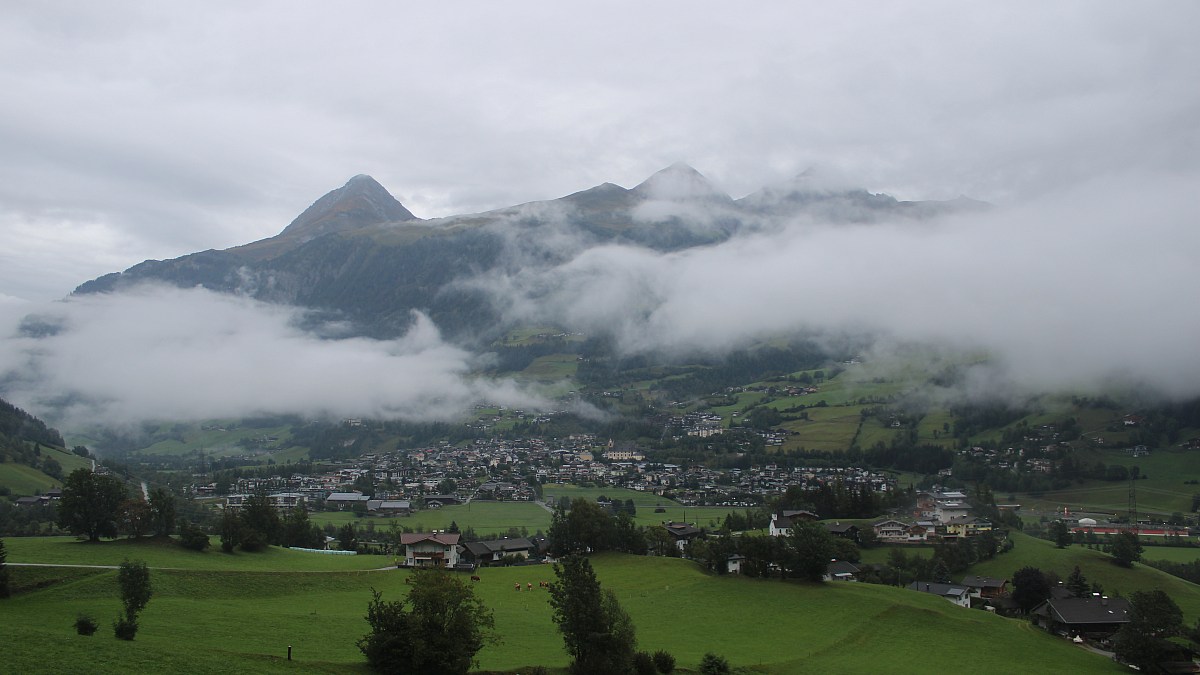 Matrei in Osttirol / Bethuberhof - Blick nach Norden - Foto-Webcam.eu