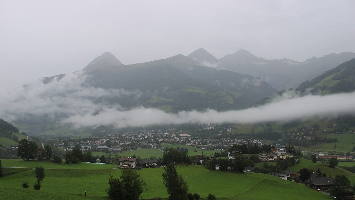 Matrei in Osttirol / Bethuberhof - Blick nach Norden - Foto-Webcam.eu