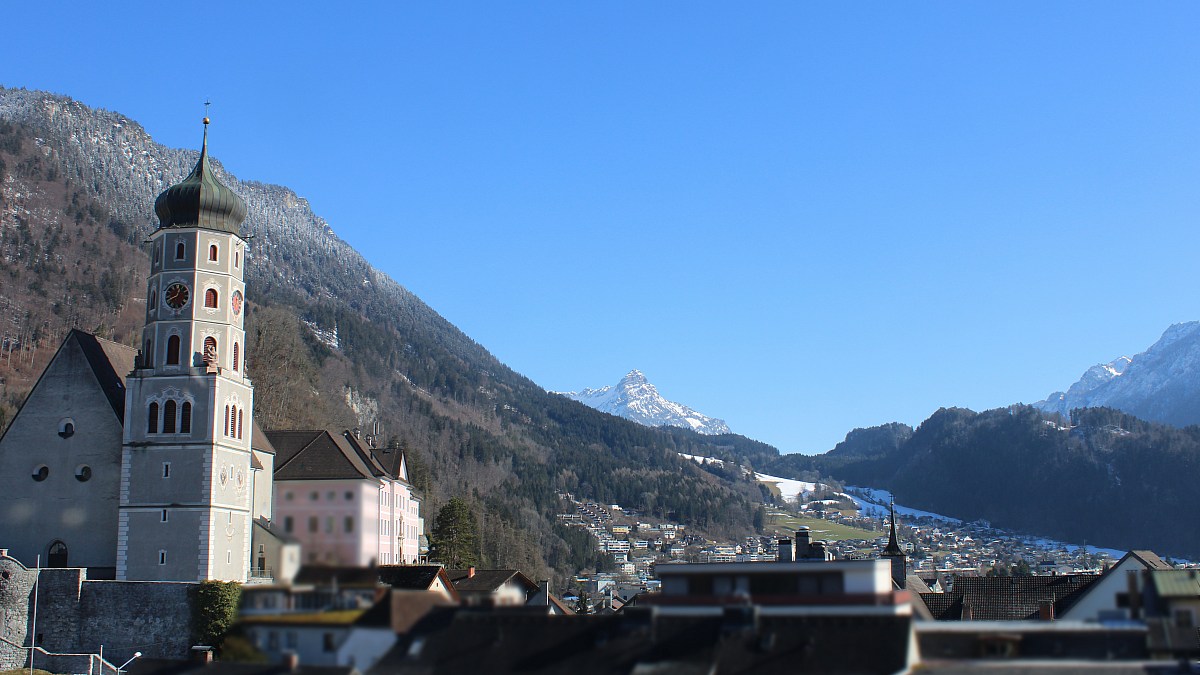 Bludenz - Blick nach Osten - Foto-Webcam.eu