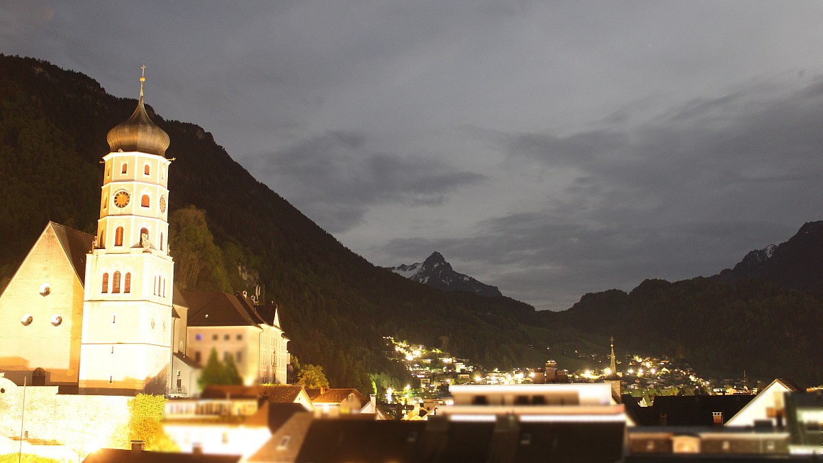 Bludenz - Blick nach Osten - Foto-Webcam.eu
