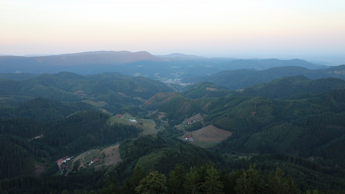 Buchkopfturm - Oppenau-Maisach / Schwarzwald - Blick nach Westen - Foto ...