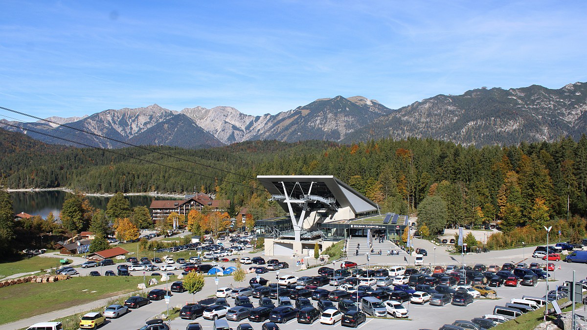 Bayerische Zugspitzbahn - Seilbahn Zugspitze - Talstation - Foto-Webcam.eu