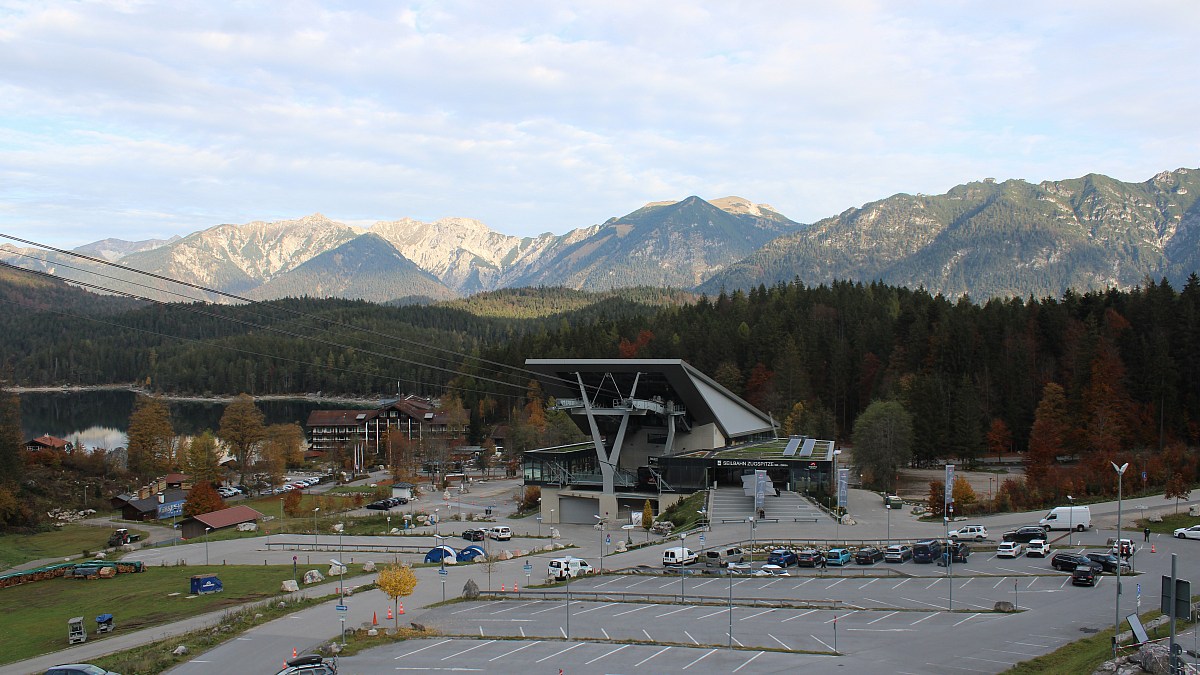 Bayerische Zugspitzbahn - Seilbahn Zugspitze - Talstation - Foto-Webcam.eu