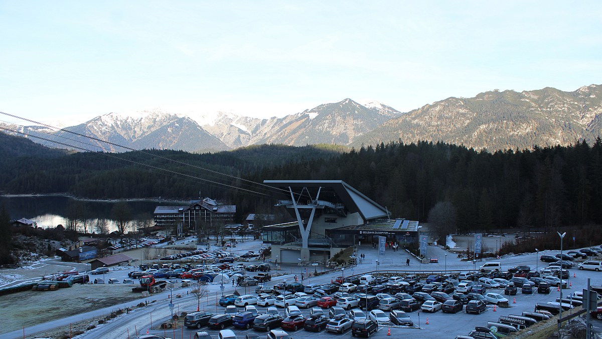 Bayerische Zugspitzbahn - Seilbahn Zugspitze - Talstation - Foto-Webcam.eu