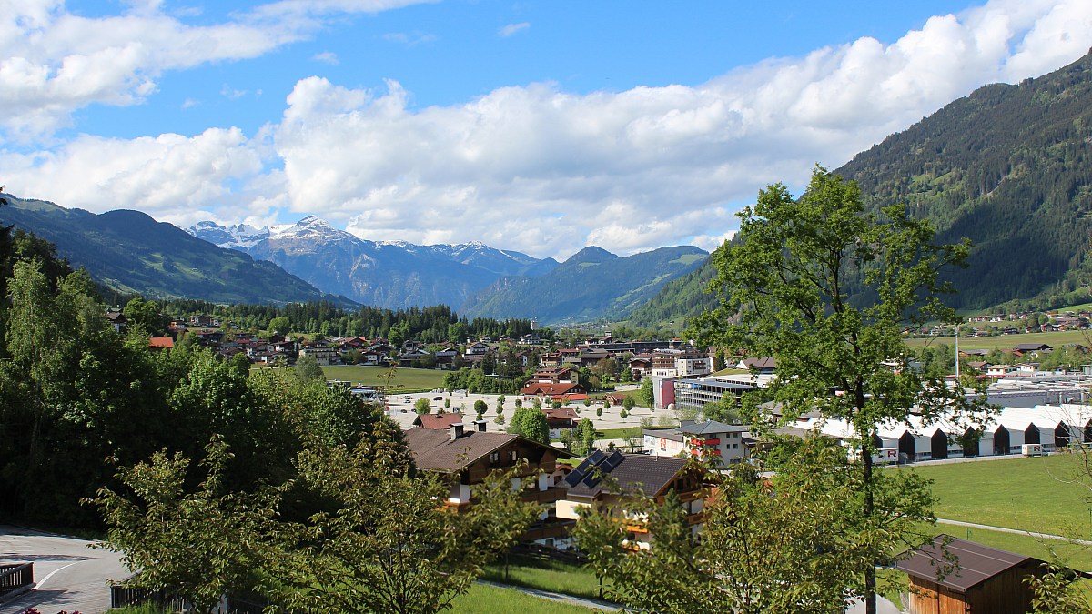 Kaltenbach - Zillertal - Blick nach Norden - Foto-Webcam.eu