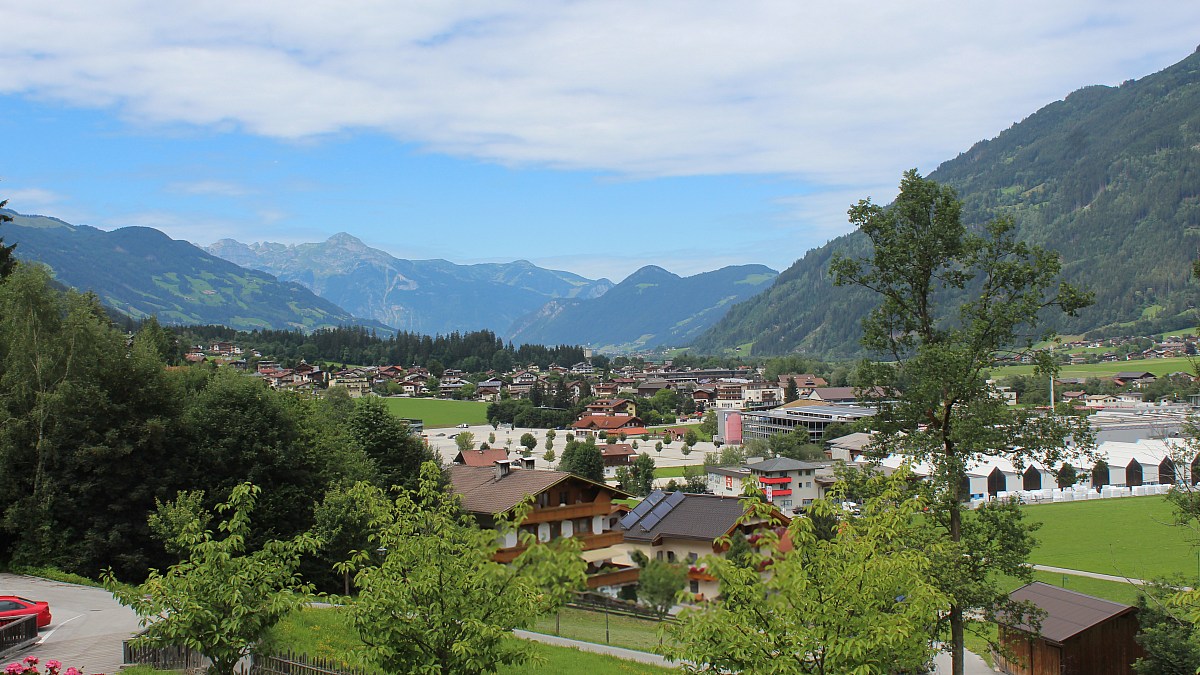 Kaltenbach - Zillertal - Blick nach Norden - Foto-Webcam.eu