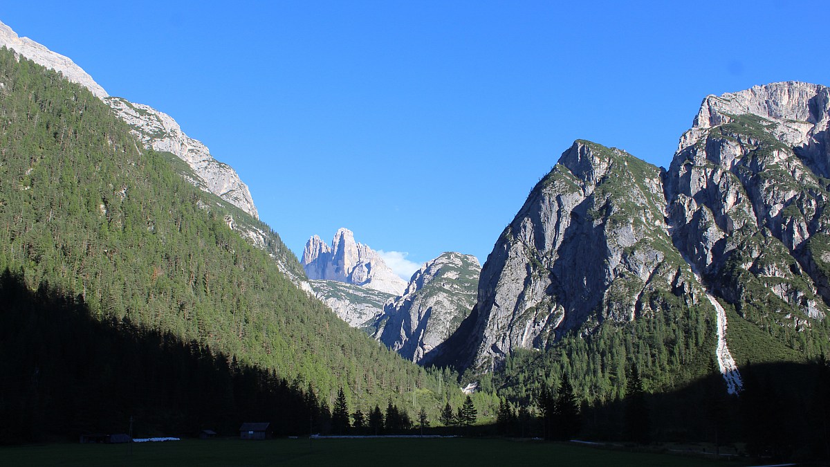 Toblach / Dobbiaco - Drei-Zinnen-Blick / Vista Tre Cime / View of the ...