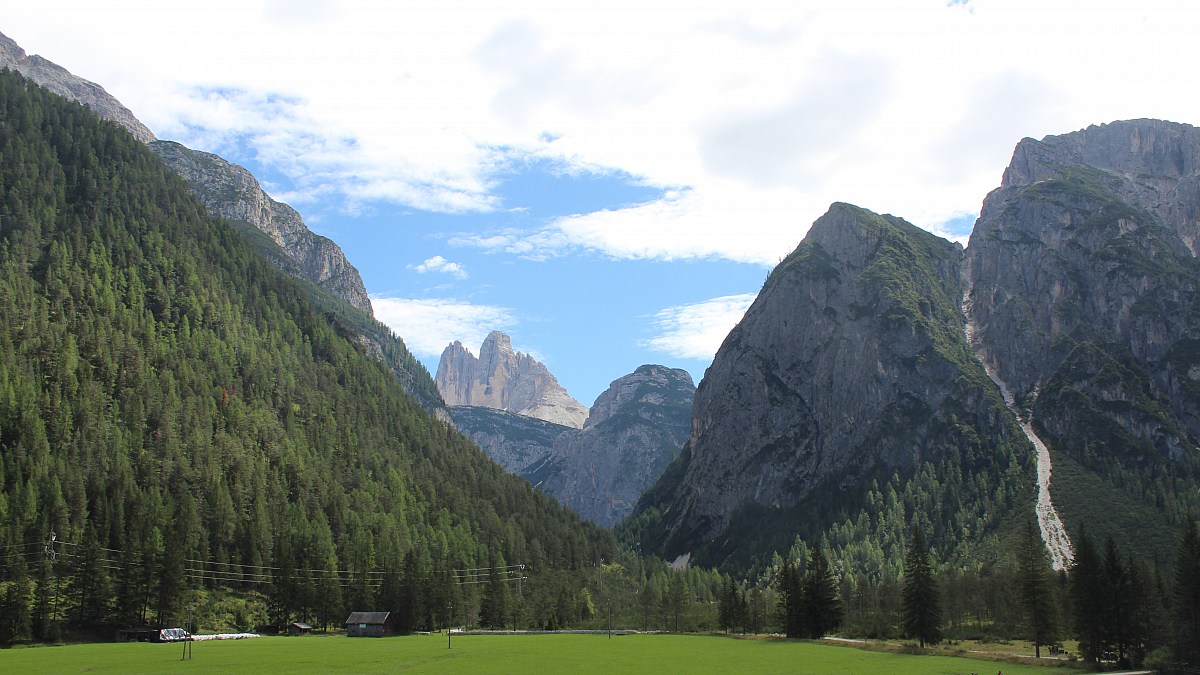 Toblach / Dobbiaco - Drei-Zinnen-Blick / Vista Tre Cime / View of the ...