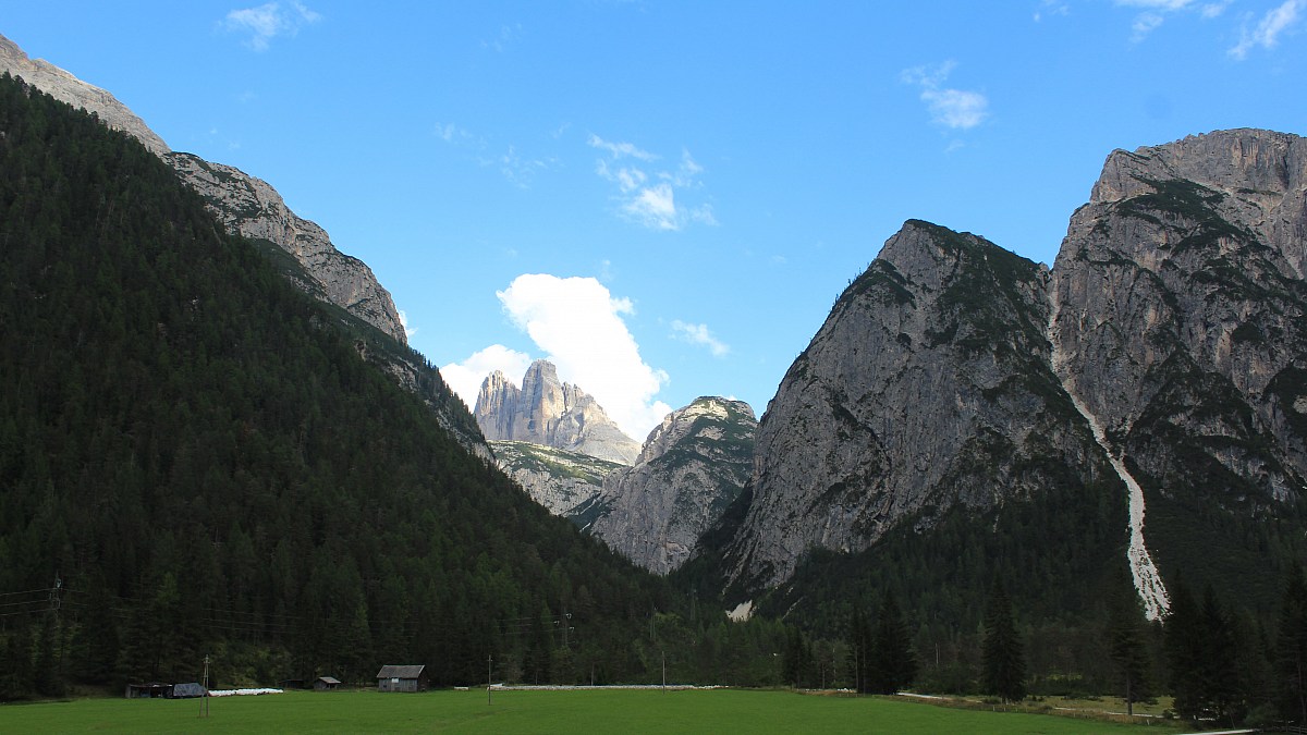 Toblach / Dobbiaco - Drei-Zinnen-Blick / Vista Tre Cime / View of the ...