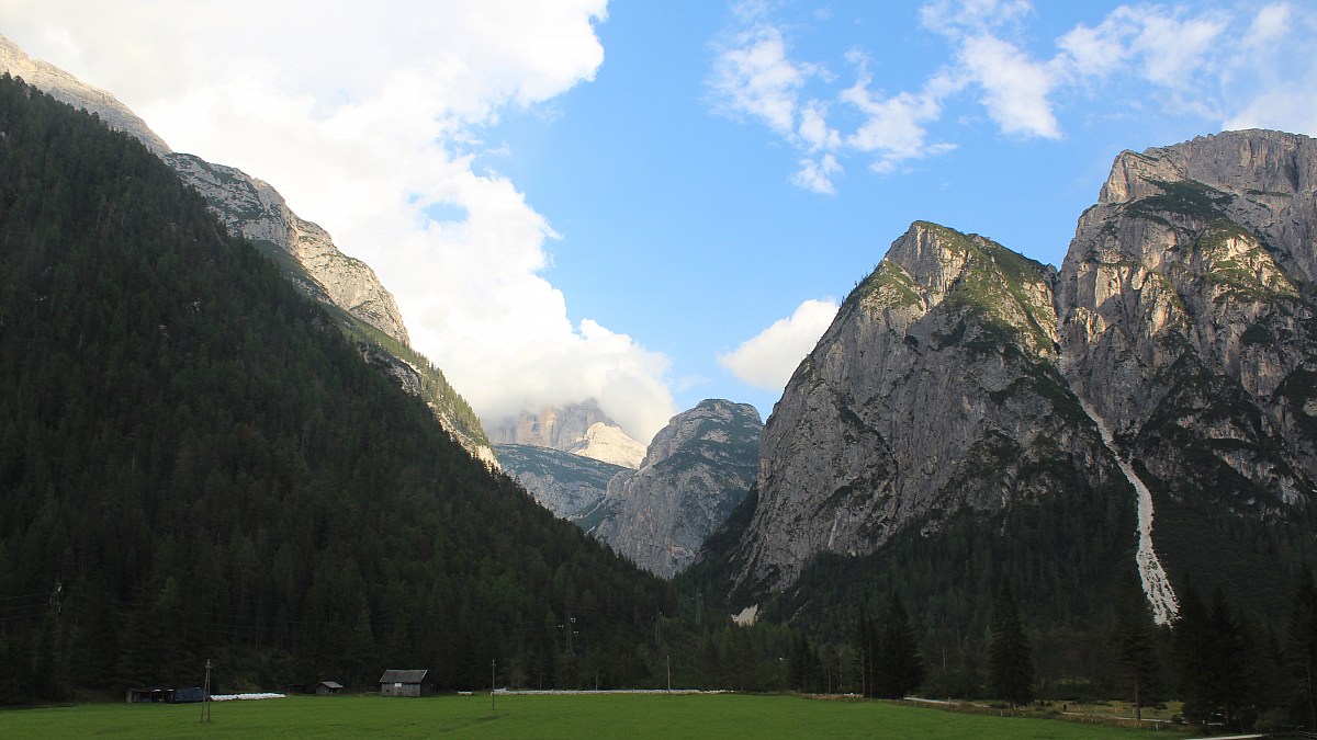 Toblach / Dobbiaco - Drei-Zinnen-Blick / Vista Tre Cime / View of the ...