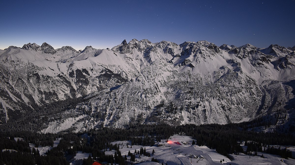 Fellhornbahn Gipfelstation - Oberstdorf - Blick nach Südosten - Foto ...