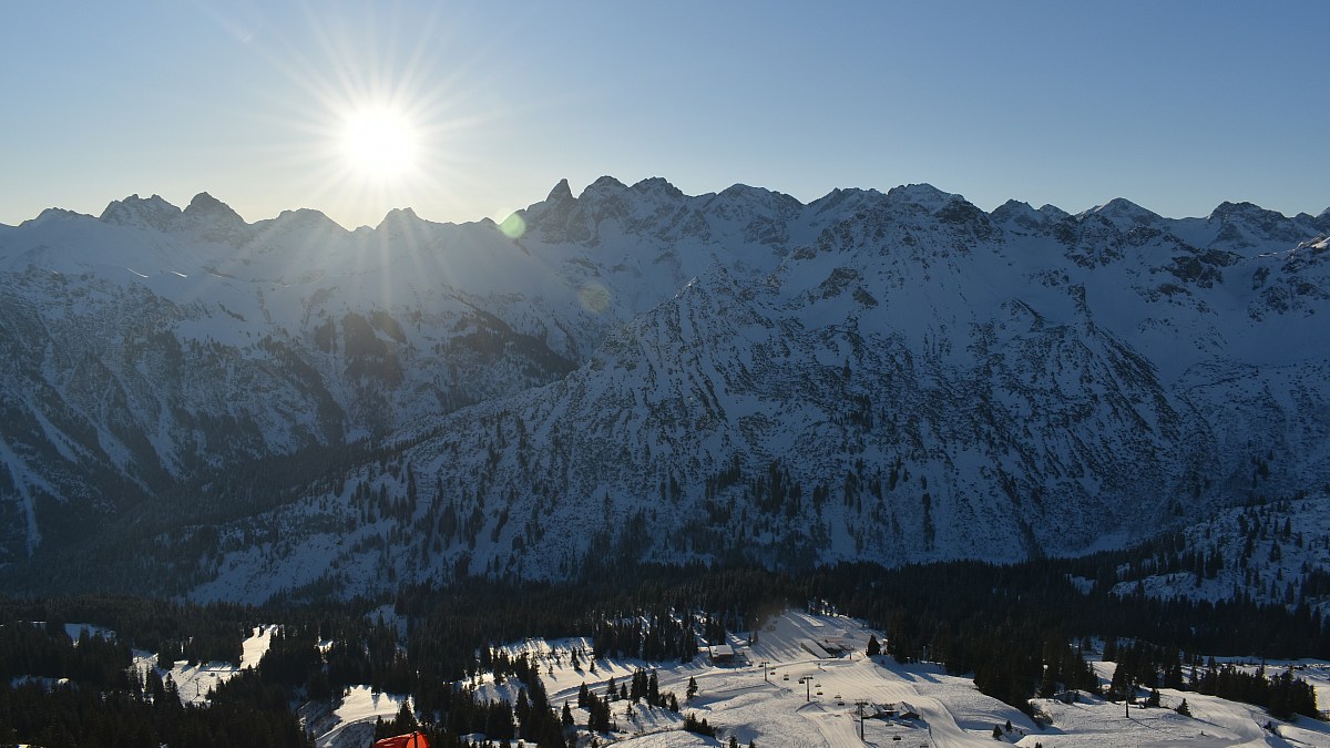 Fellhornbahn Gipfelstation - Oberstdorf - Blick nach Südosten - Foto ...