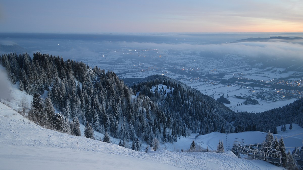 Brauneck Garland - Blick über Bad Tölz nach Norden - Foto-Webcam.eu