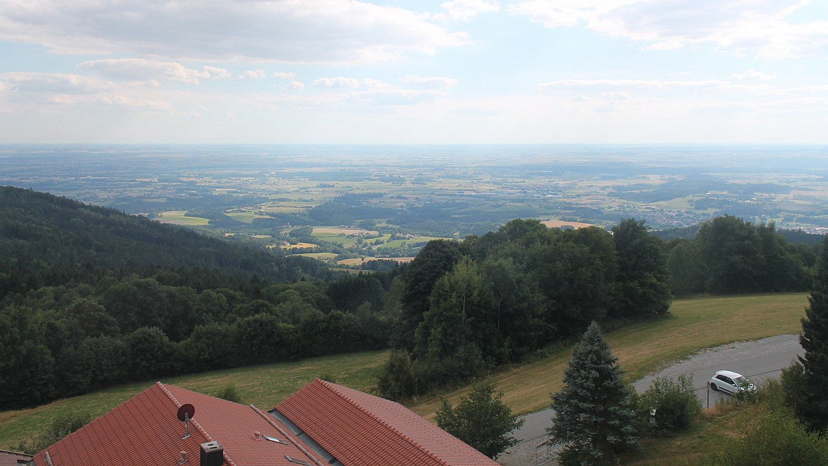 Grandsberg - Schwarzach / Bayerischer Wald - Blick nach Süden zur ...