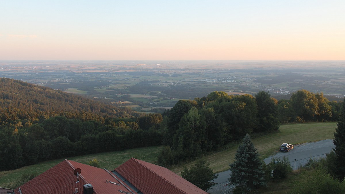 Grandsberg - Schwarzach / Bayerischer Wald - Blick nach Süden zur ...