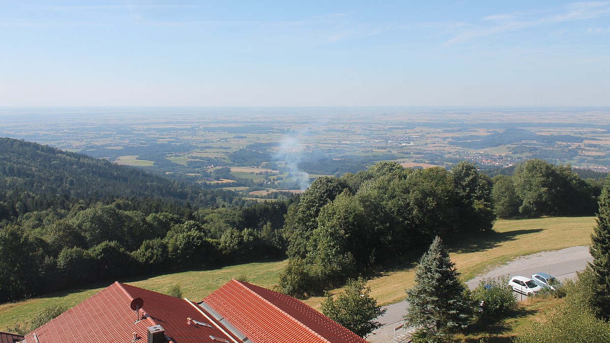 Grandsberg - Schwarzach / Bayerischer Wald - Blick nach Süden zur ...