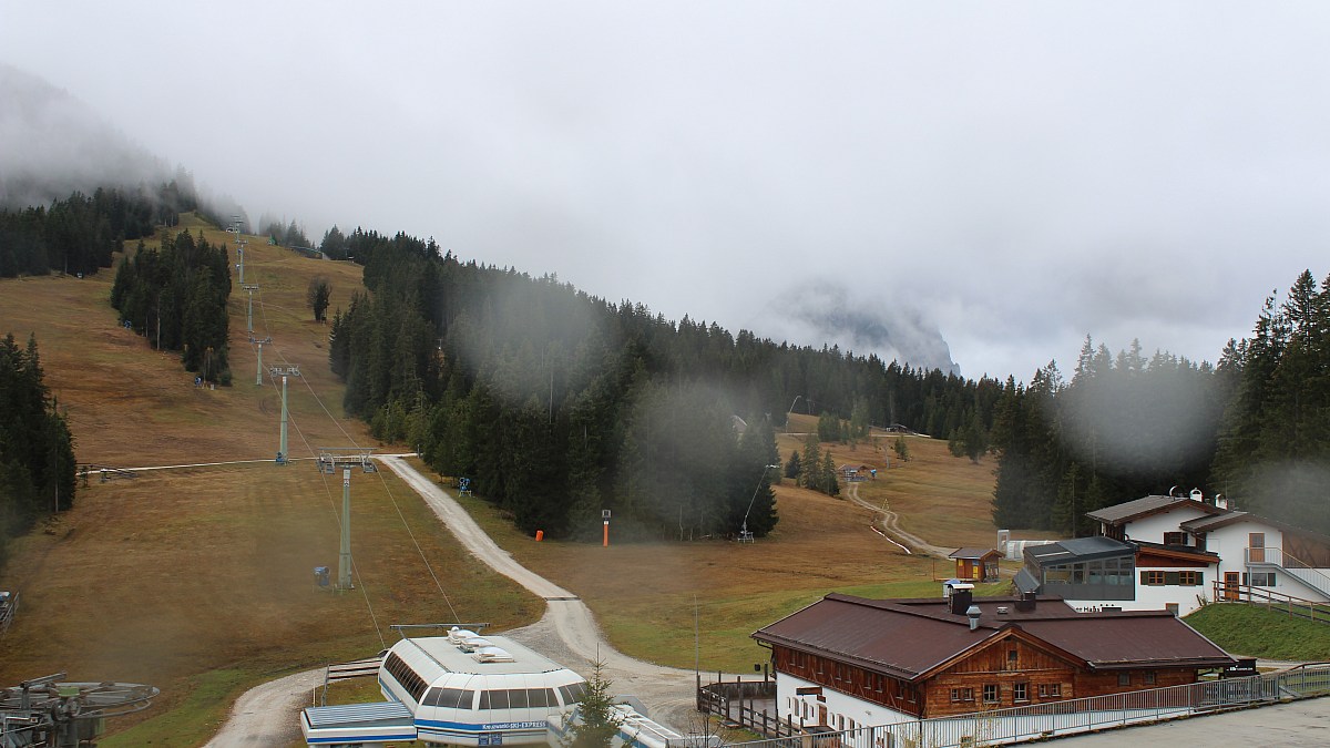 Hausberg - Garmisch-Classic - Blick nach Südwesten - Foto-Webcam.eu