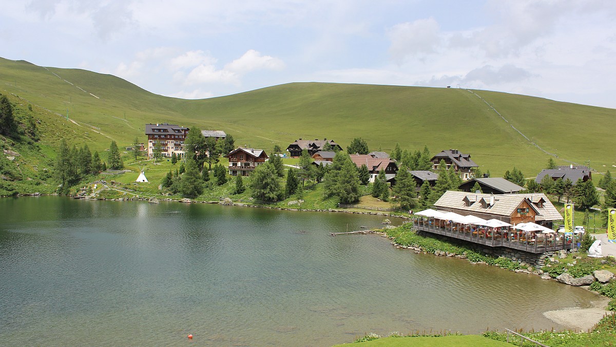 Falkertsee - Blick nach Norden zum Heidi-Hotel - Foto-Webcam.eu