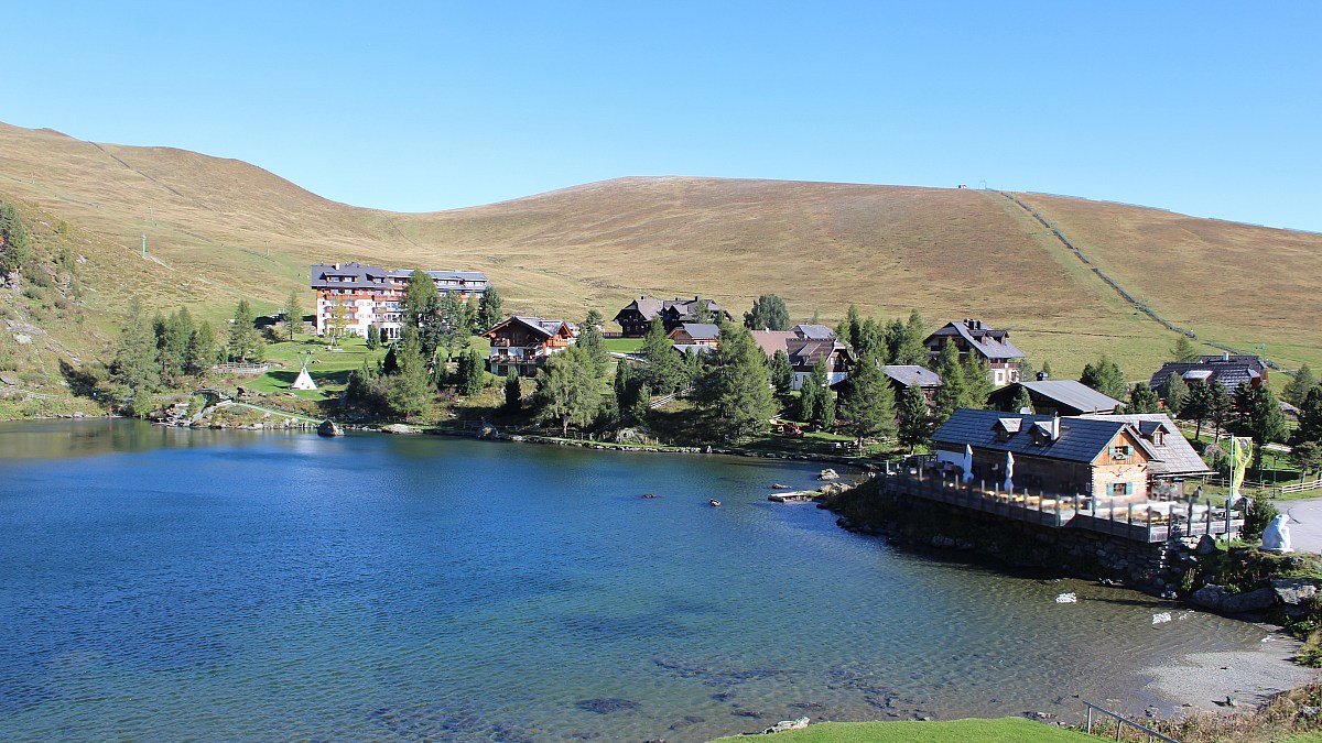 Falkertsee - Blick nach Norden zum Heidi-Hotel - Foto-Webcam.eu
