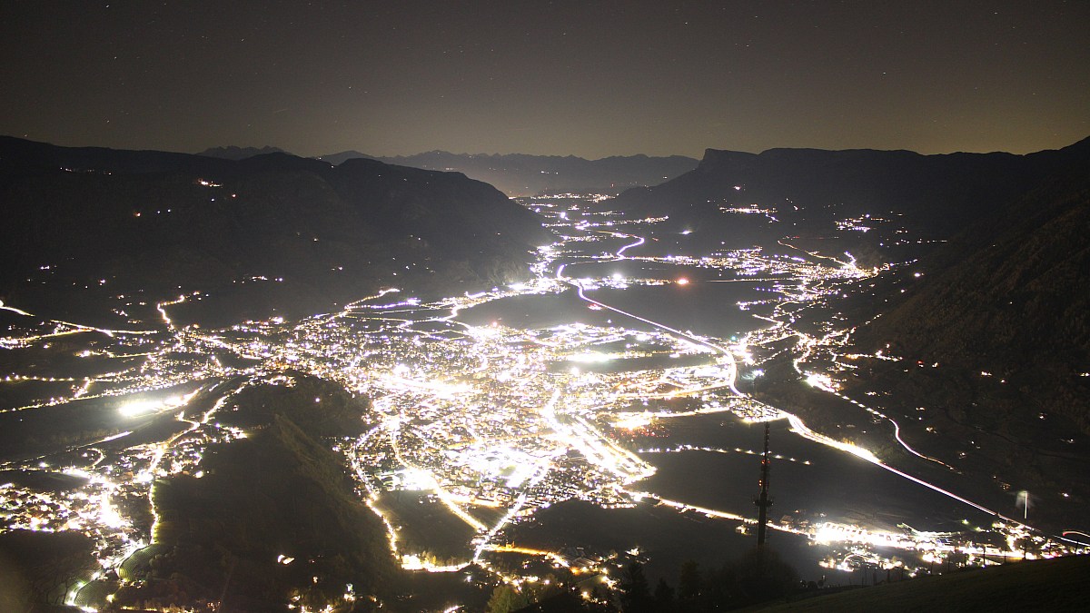 Berggasthaus Hochmuth - Dorf Tirol / Meran - Blick nach Südosten - Foto ...