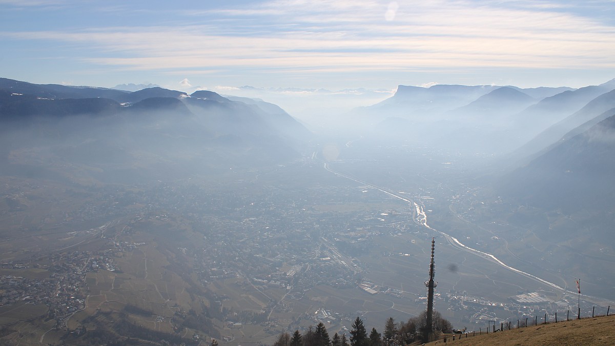 Berggasthaus Hochmuth - Dorf Tirol / Meran - Blick nach Südosten - Foto ...