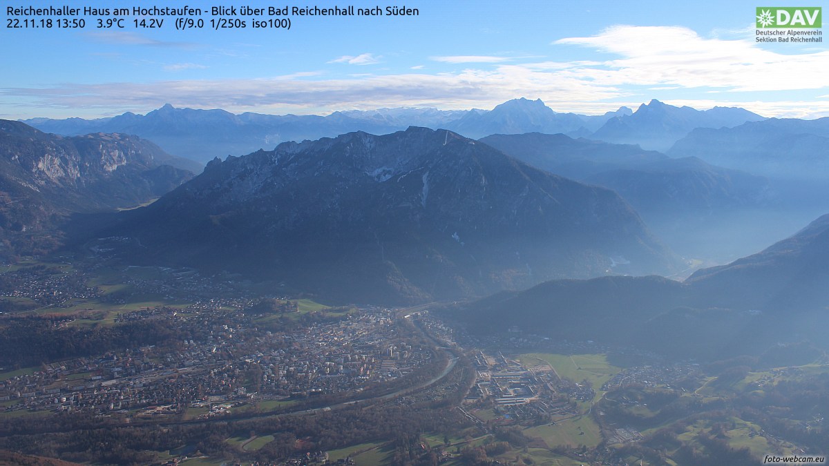 Reichenhaller Haus am Hochstaufen - Blick über Bad Reichenhall nach ...