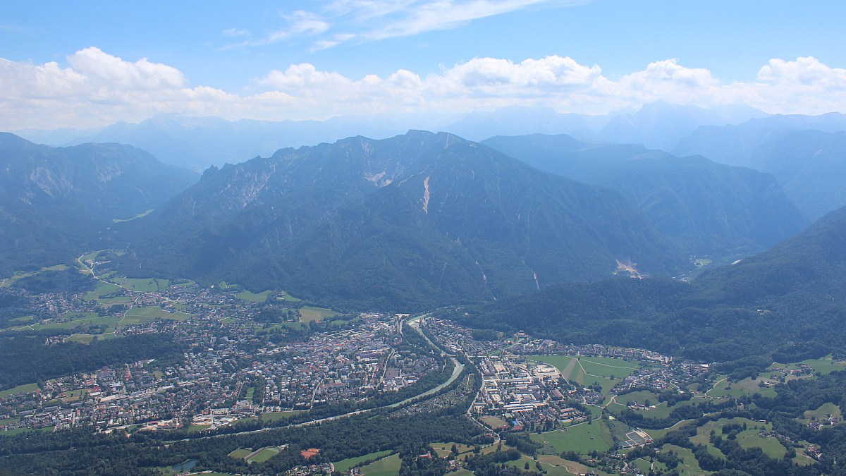 Reichenhaller Haus am Hochstaufen - Blick über Bad Reichenhall nach ...