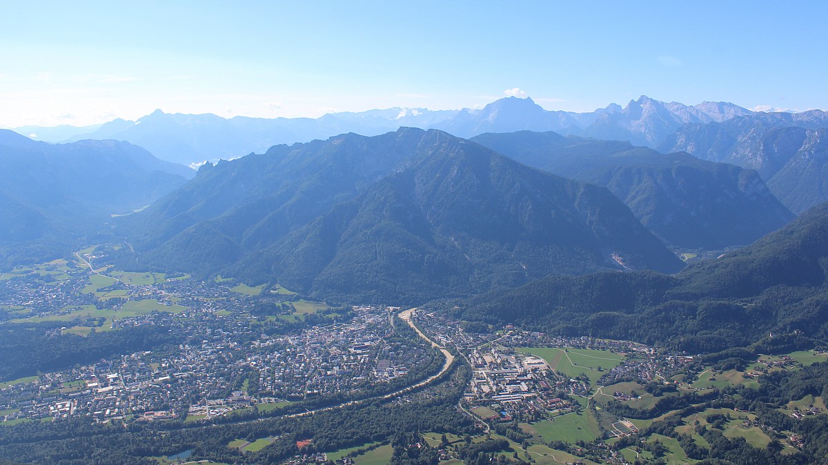 Reichenhaller Haus am Hochstaufen - Blick über Bad Reichenhall nach ...