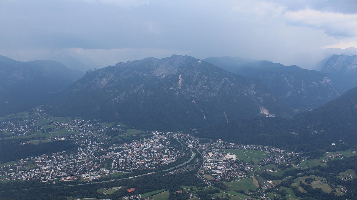 Reichenhaller Haus am Hochstaufen - Blick über Bad Reichenhall nach ...