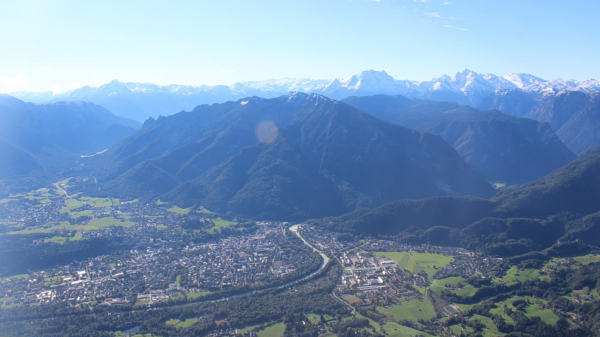 Reichenhaller Haus am Hochstaufen - Blick über Bad Reichenhall nach ...
