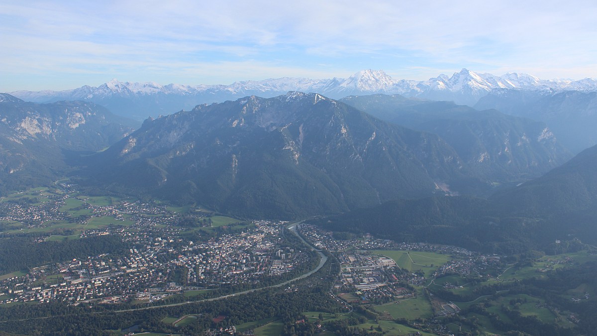 Reichenhaller Haus am Hochstaufen - Blick über Bad Reichenhall nach ...