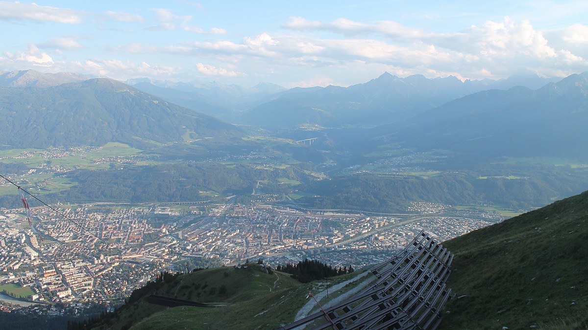 Seegrube - Innsbruck - Blick nach Süden - Foto-Webcam.eu