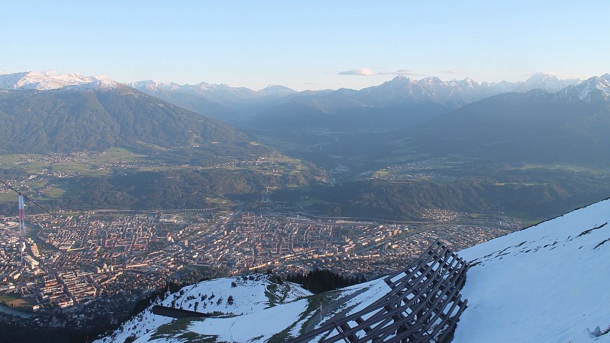 Seegrube - Innsbruck - Blick nach Süden - Foto-Webcam.eu