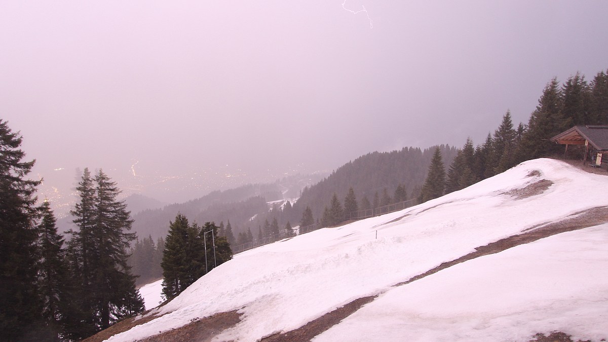 Kandahar-Express am Kreuzjoch - Garmisch-Classic - Blick nach Nordosten - Foto-Webcam.eu