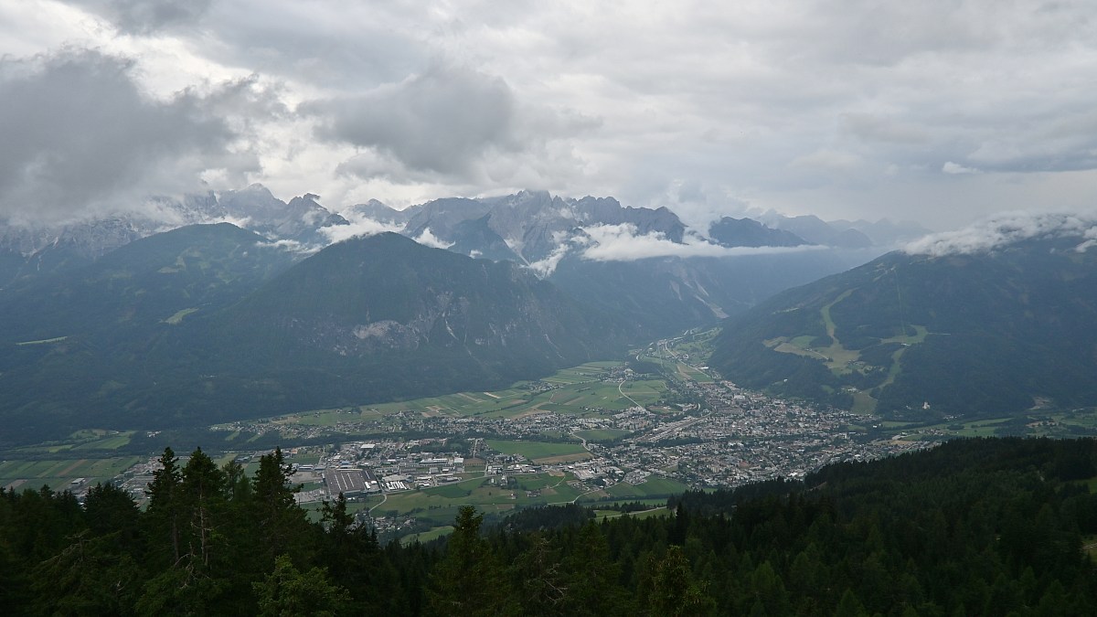 Lienz / Zettersfeld - Blick in die Lienzer Dolomiten - Foto-Webcam.eu