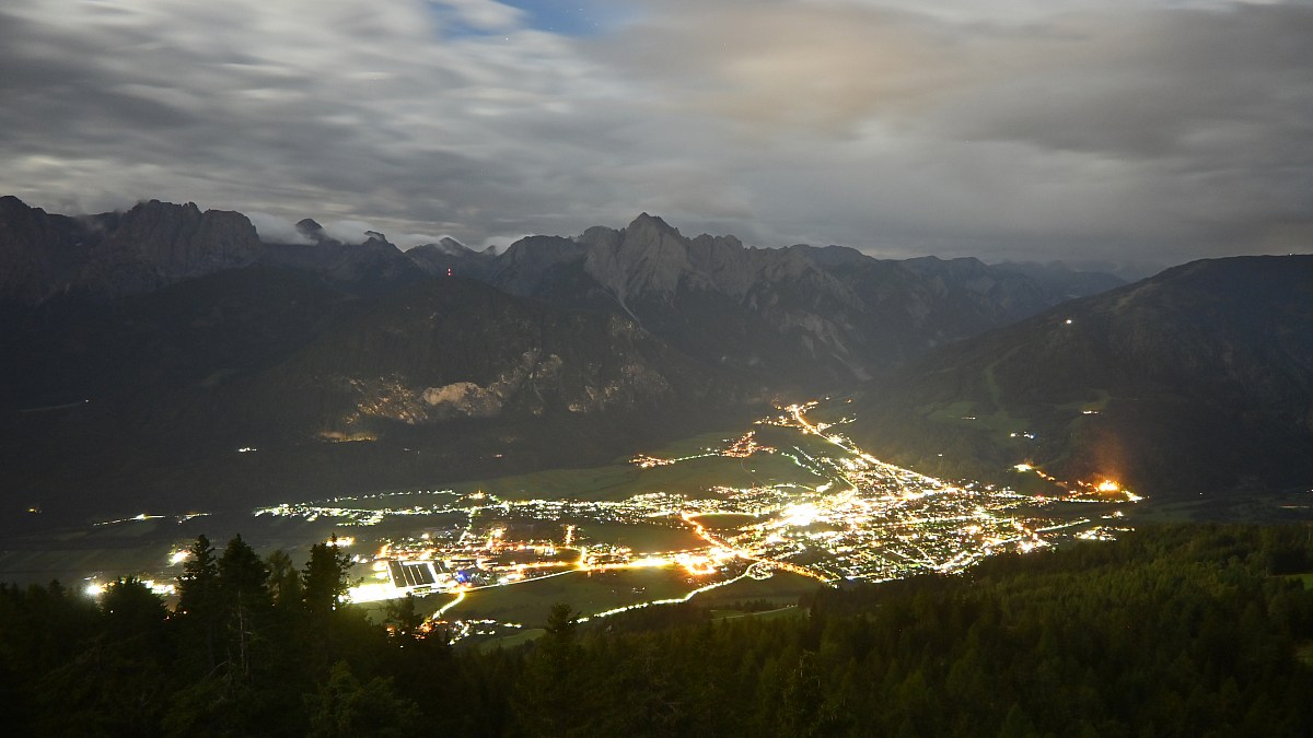 Lienz / Zettersfeld - Blick in die Lienzer Dolomiten - Foto-Webcam.eu