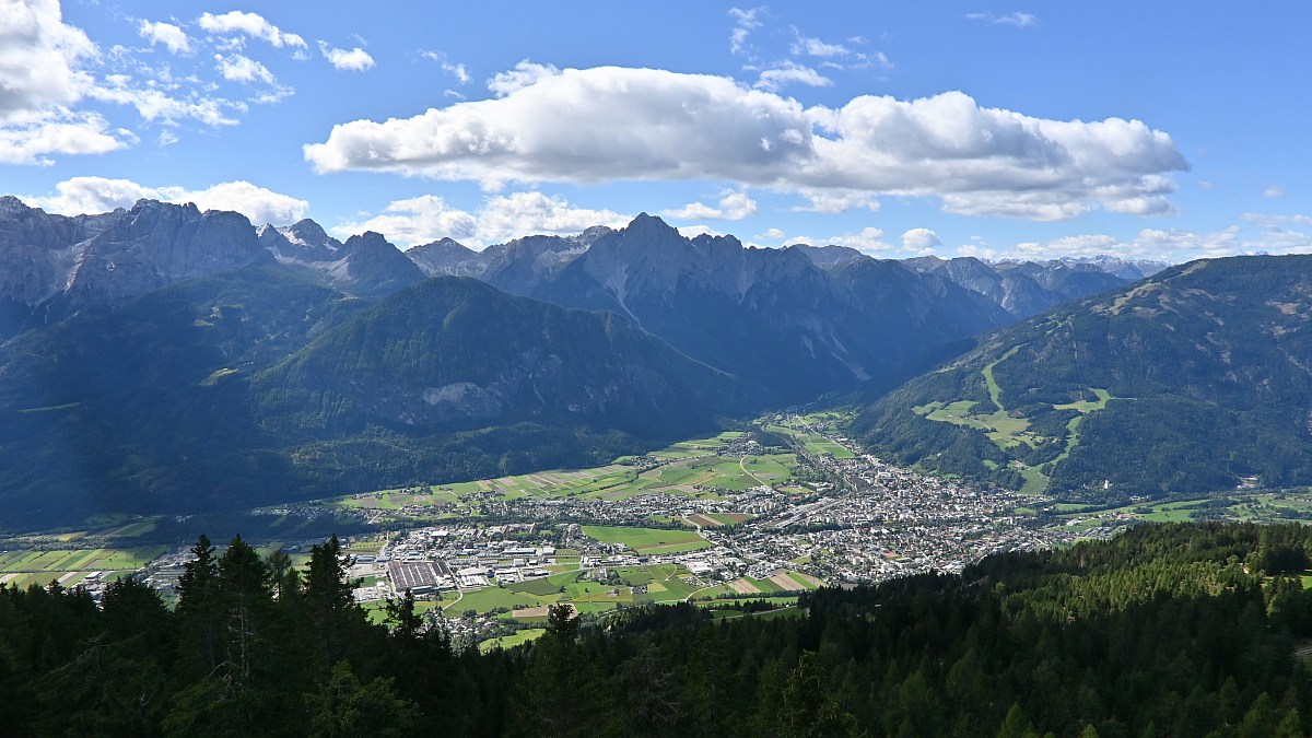 Lienz / Zettersfeld - Blick in die Lienzer Dolomiten - Foto-Webcam.eu