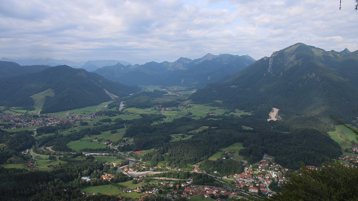 Marquartstein / Schnappenberg - Blick übers Achental nach Südwesten ...