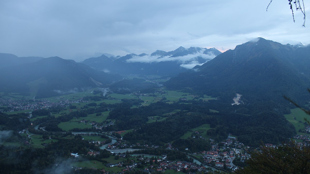 Marquartstein / Schnappenberg - Blick übers Achental nach Südwesten ...