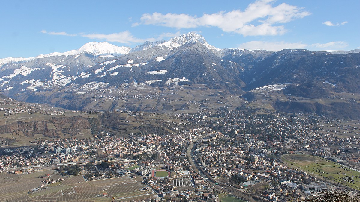 Marlinger Berg - Meran - Blick nach Nordosten - Foto-Webcam.eu