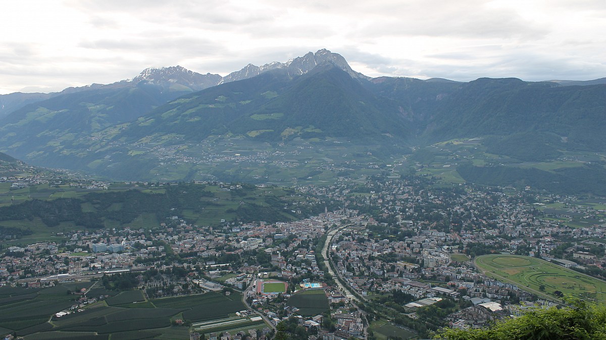 Marlinger Berg - Meran - Blick nach Nordosten - Foto-Webcam.eu