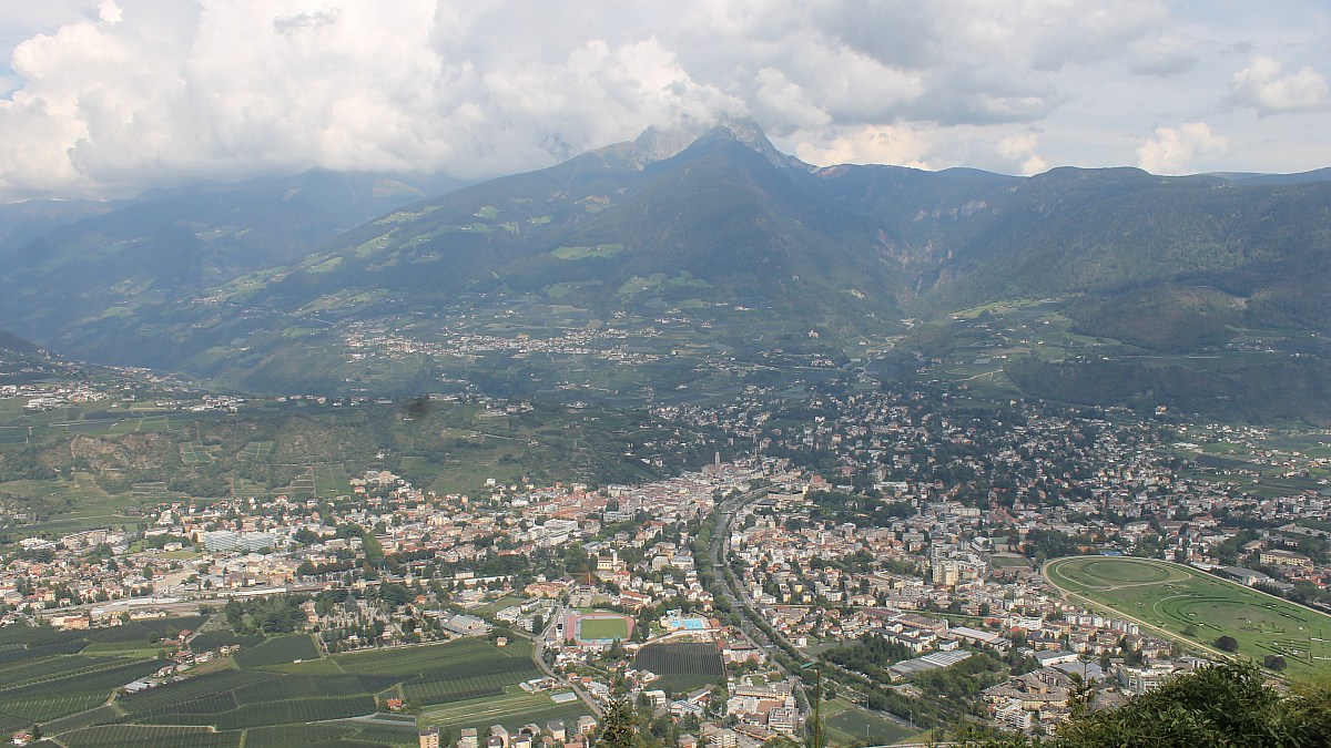 Marlinger Berg - Meran - Blick nach Nordosten - Foto-Webcam.eu