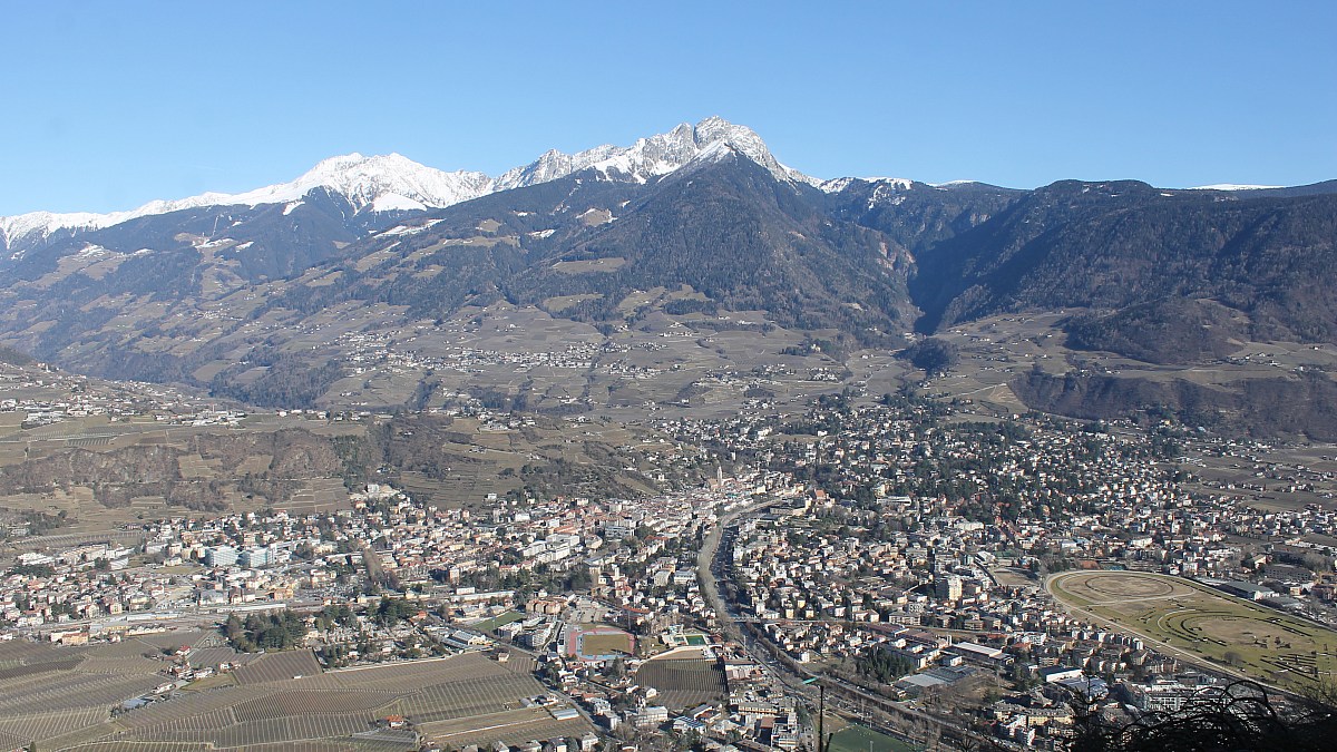 Marlinger Berg - Meran - Blick nach Nordosten - Foto-Webcam.eu