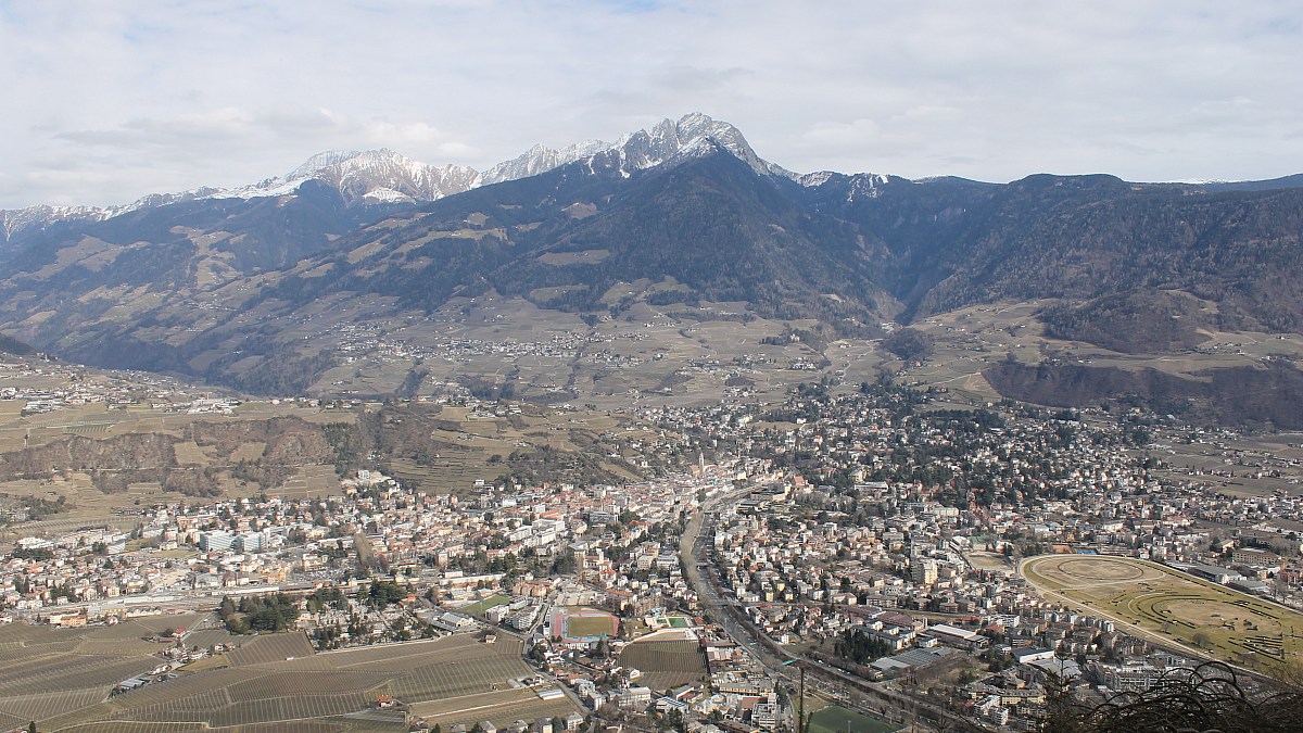 Marlinger Berg - Meran - Blick nach Nordosten - Foto-Webcam.eu