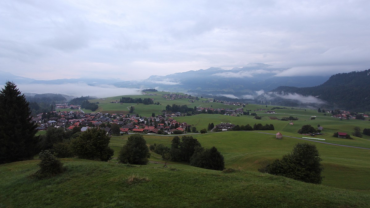 Obermaiselstein / Großer Herrenberg - Blick nach Osten - Foto-Webcam.eu