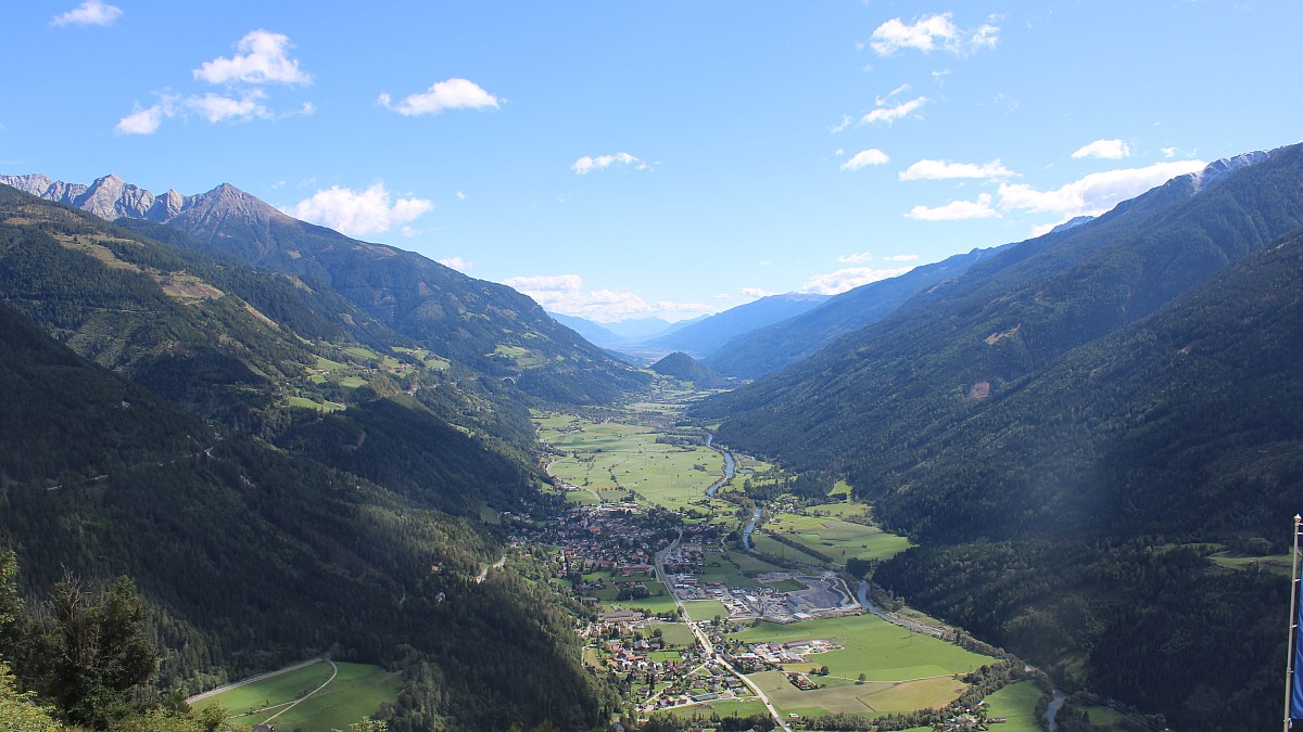Obervellach / Almgasthof Himmelbauer - Blick nach Südosten - Foto-Webcam.eu