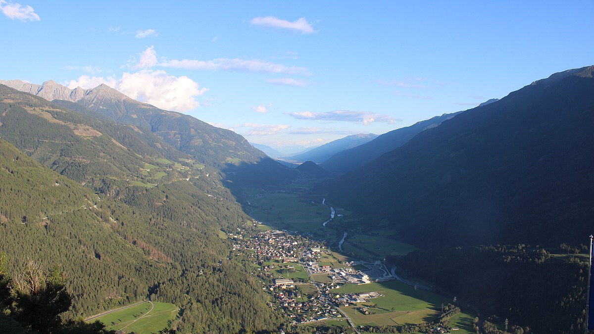 Obervellach / Almgasthof Himmelbauer - Blick nach Südosten - Foto-Webcam.eu