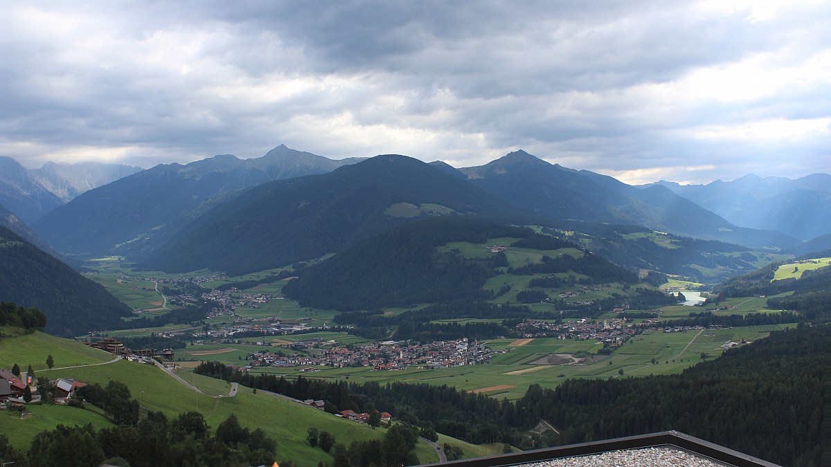 Berghotel Zirm - Olang / Geiselsberg - Foto-Webcam.eu